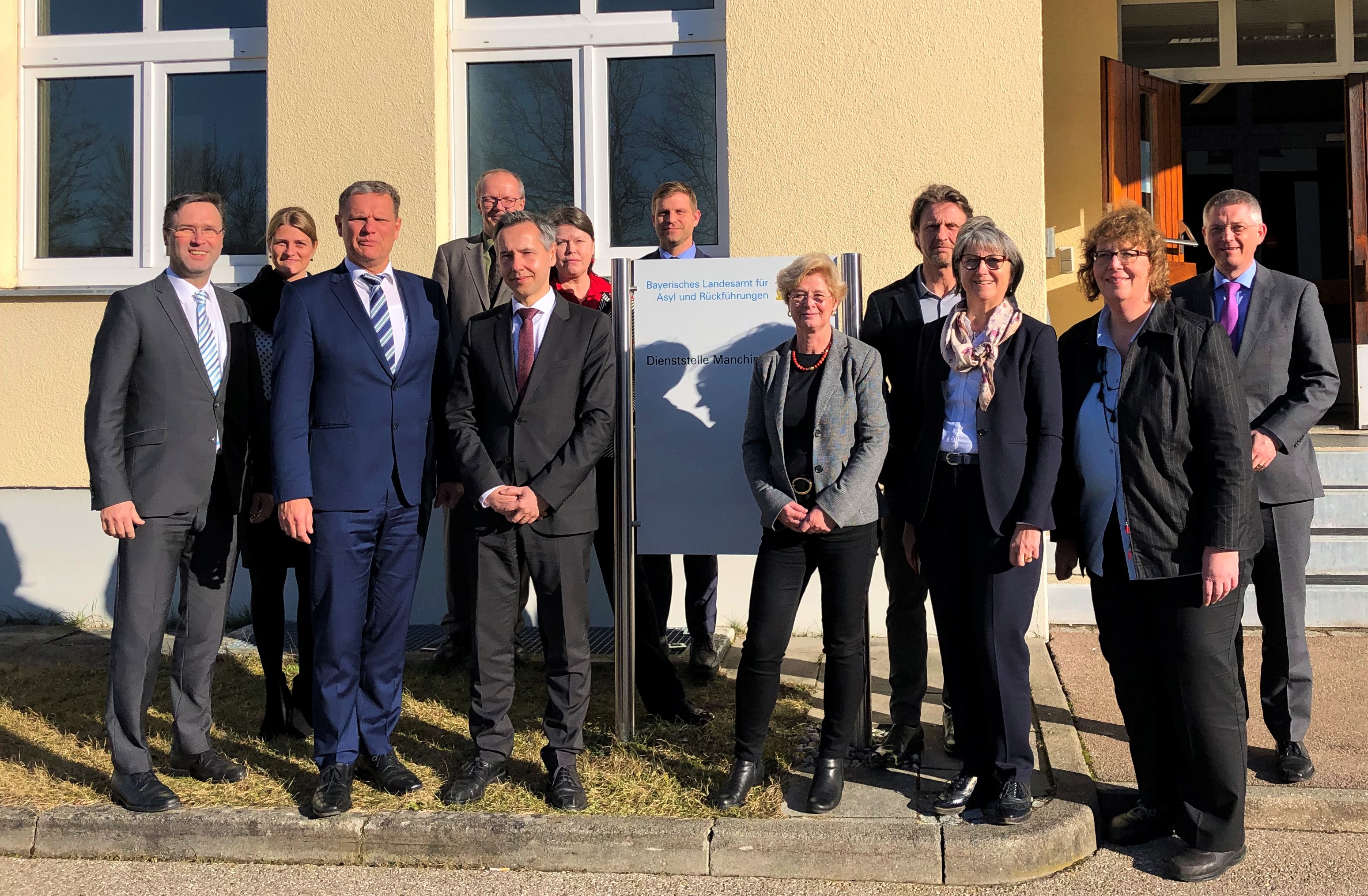 LfAR - Bayerisches Landesamt für Asyl und Rückführungen